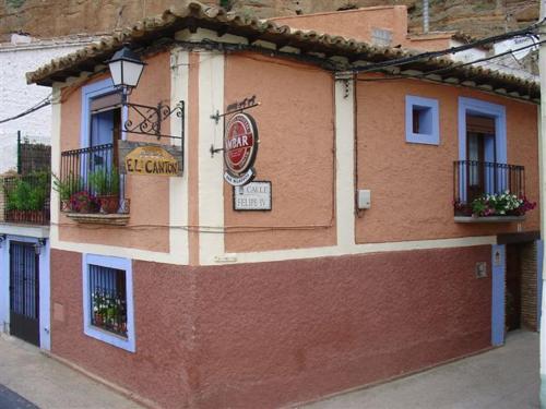 El Canton - HotelMania.net