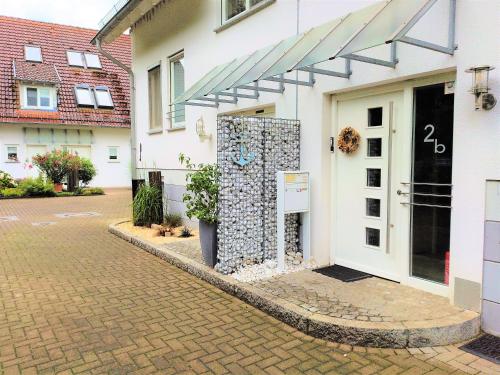 BodenSEE Harbour Apartments Halbinsel Höri Moos - HotelMania.net