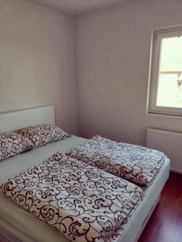 Restoran i prenoćište Dobor Kula No1 - HotelMania.net